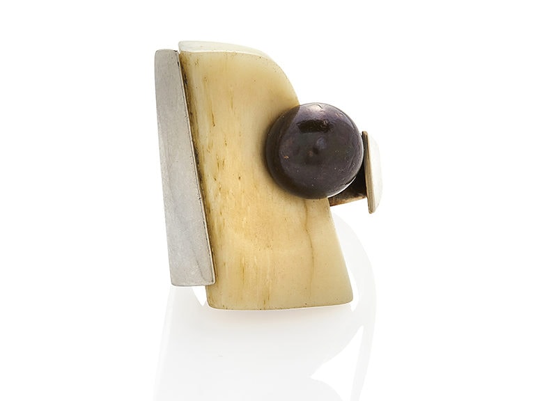 Studio Jewelry at Auction - Art Jewelry Forum