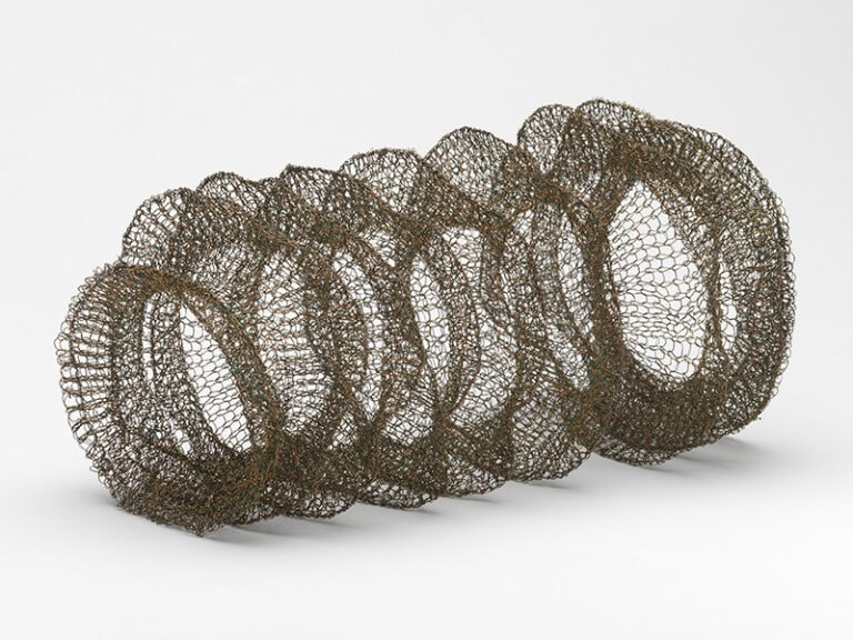 In Remembrance of Arline Fisch - Art Jewelry Forum